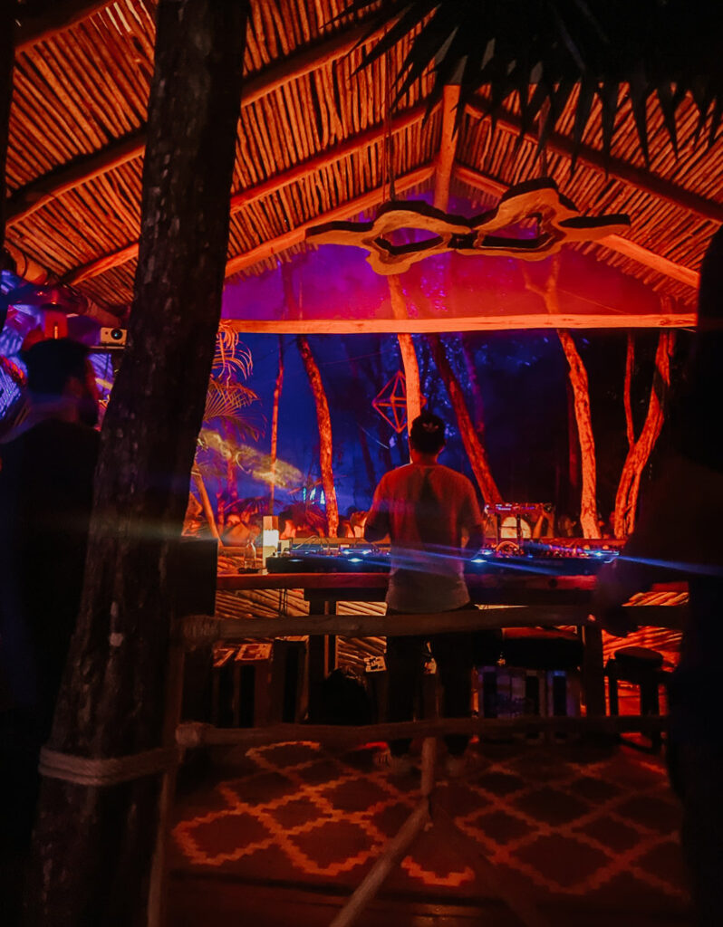 Digital Nomad In Tulum | Build the Life of your Dreams